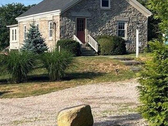 2 bedroom, Charlestown RI 02813 102775349