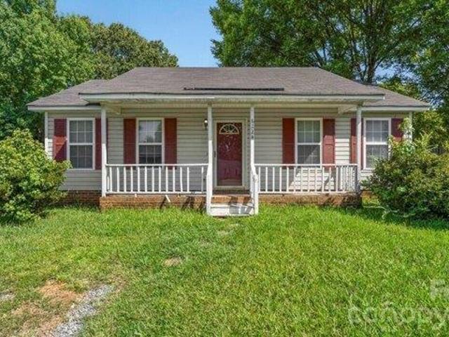 2 bedroom, Charlotte NC 28208 104909126