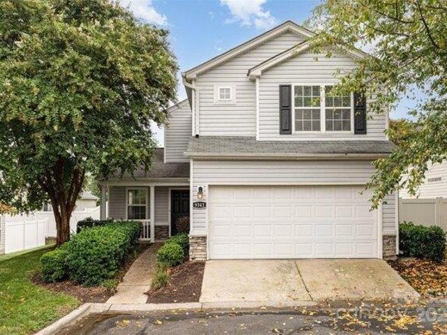 2 bedroom, Charlotte NC 28269 LS93805573