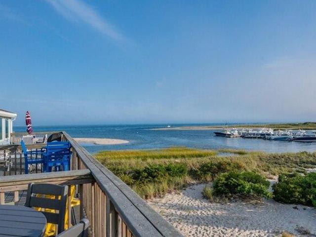 2 bedroom, Chatham MA 02633 LS102565579