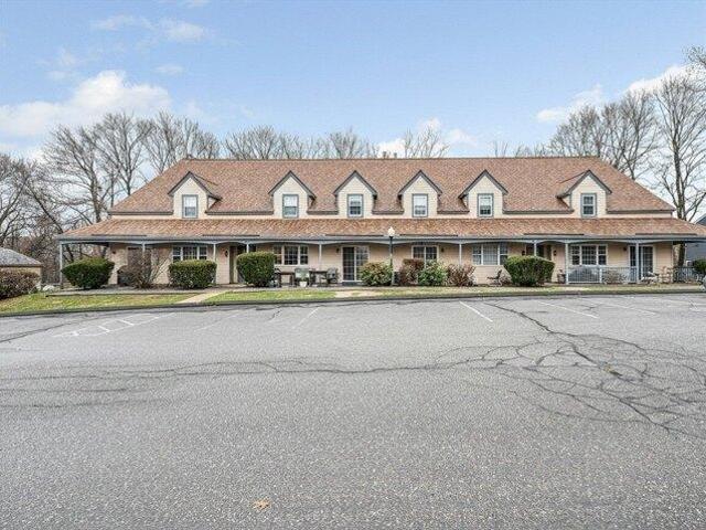 2 bedroom, Chelmsford MA 01863 LS102822957
