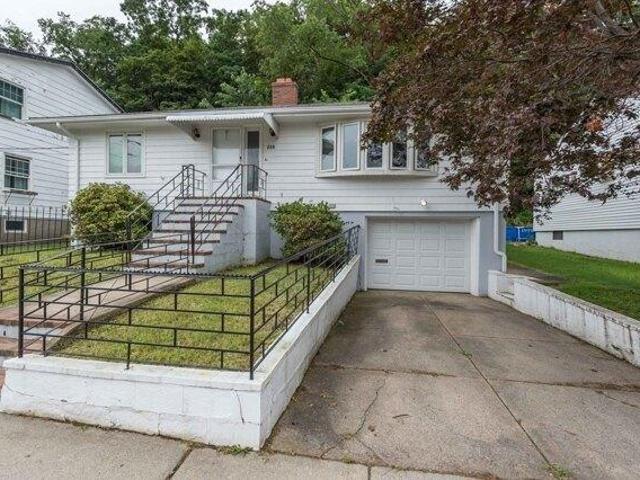 2 bedroom, Chelsea MA 02150 102446469
