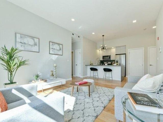 2 bedroom, Chelsea MA 02150 102030210