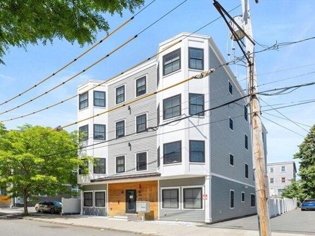 2 bedroom, Chelsea MA 02150 103017003