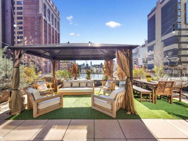 2 bedroom, Chelsea NY 96462126