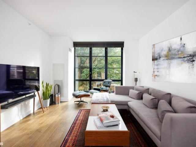 2 bedroom, Chelsea NY 96462329