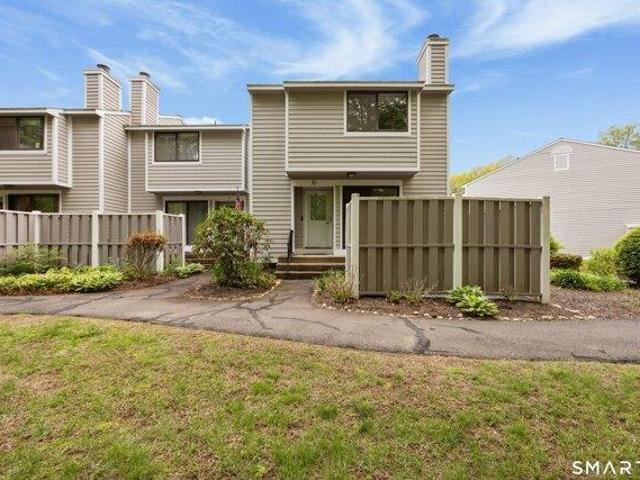 2 bedroom, Cheshire CT 06410 LS102595464