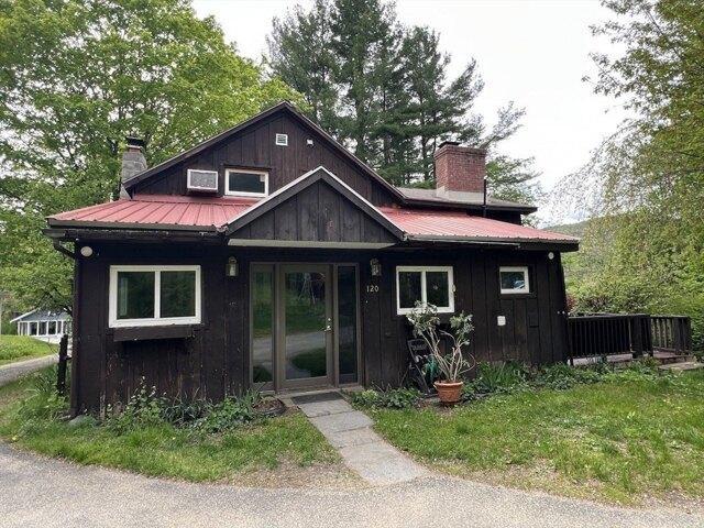 2 bedroom, Chester MA 01011 LS102562379