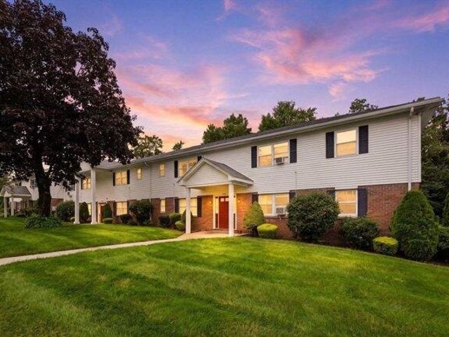 2 bedroom, Chicopee MA 01020 104994676