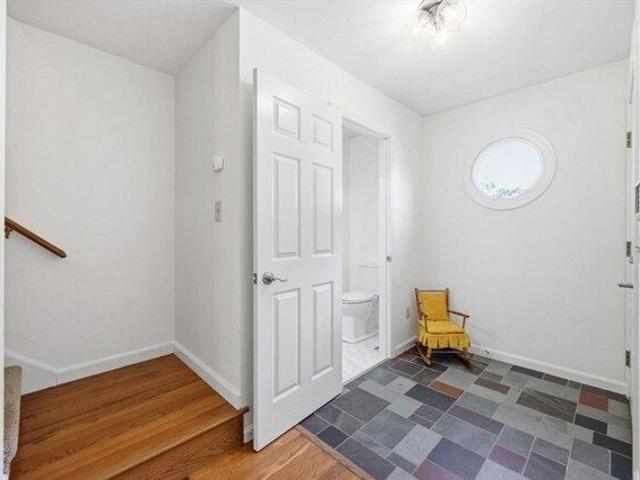 2 bedroom, Chicopee MA 01020 105159360