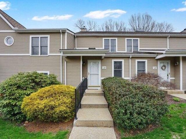 2 bedroom, Chicopee MA 01020 LS101604366