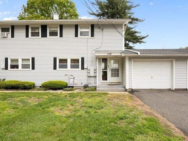 2 bedroom, Chicopee MA 01022 LS102825697