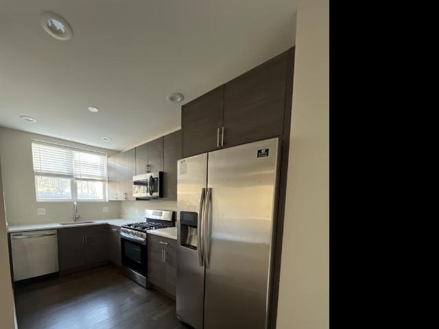 2 bedroom, Chicago IL 60640 82972505