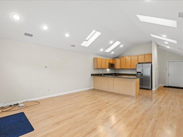 2 bedroom, Chicago IL 60642 82129247