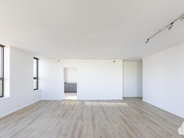 2 bedroom, Chicago IL 60647 85565062