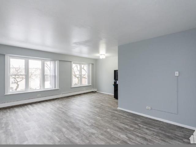 2 bedroom, Chicago IL 60645 80484046