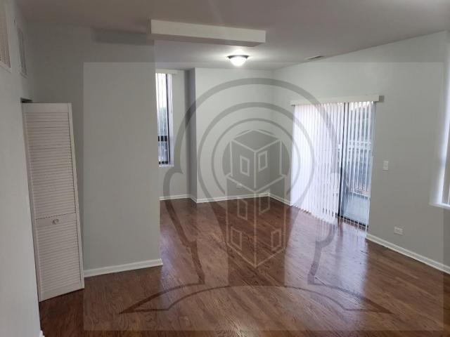 2 bedroom, CHICAGO IL 60645 LS78117809