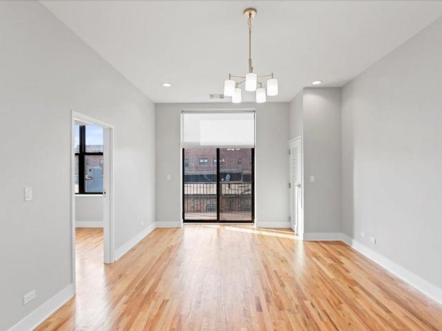 2 bedroom, Chicago IL 60657 84465983