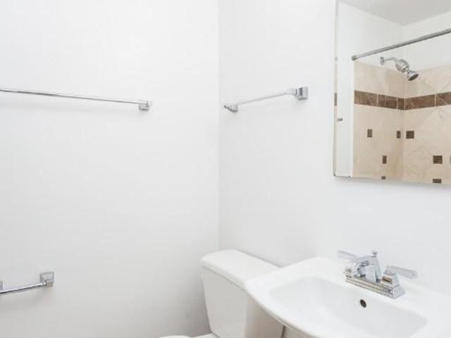 2 bedroom, Chicago IL 60657 LS40706766