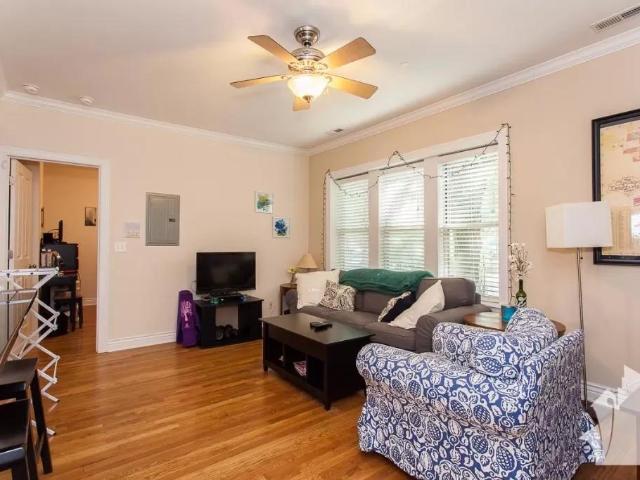 2 bedroom, Chicago IL 60613 79233608