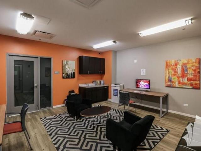 2 bedroom, Chicago IL 60613 32841784