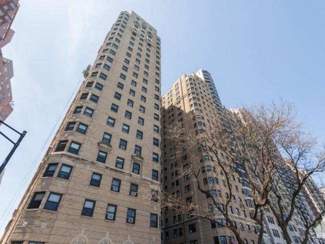 2 bedroom, Chicago IL 60610 32840015