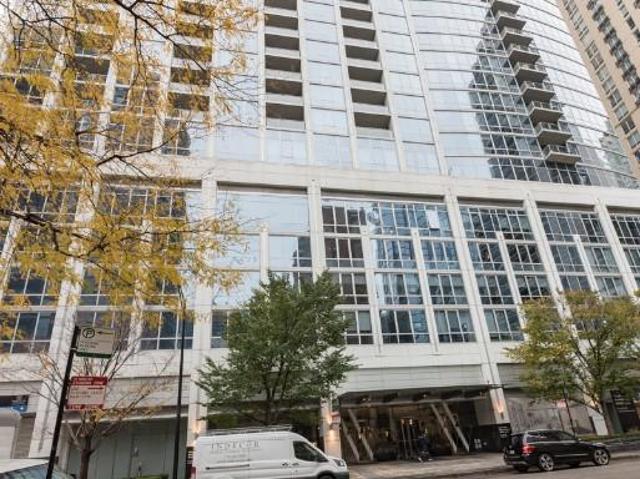 2 bedroom, Chicago IL 60610 39692693