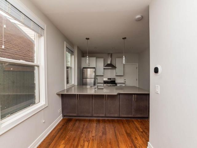 2 bedroom, Chicago IL 60614 79303150