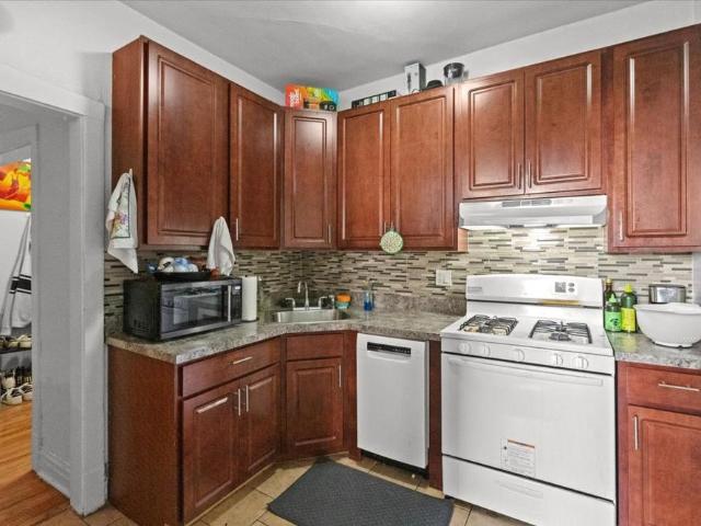 2 bedroom, Chicago IL 60614 88740222