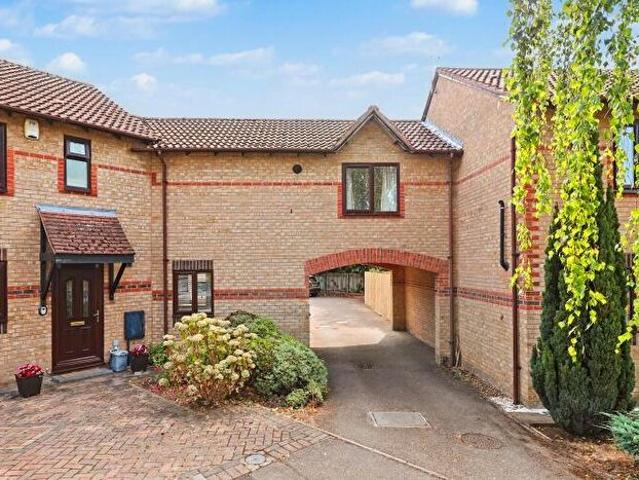 2 Bedroom Cluster House To Rent In Aspen Close, Bicester, OX26