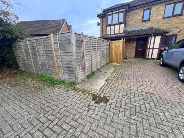 2 bedroom cluster house to rent