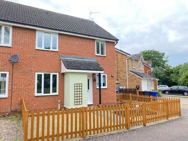 2 bedroom cluster house to rent