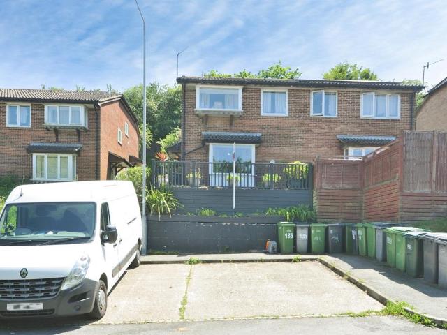 2 bedroom cluster house for sale