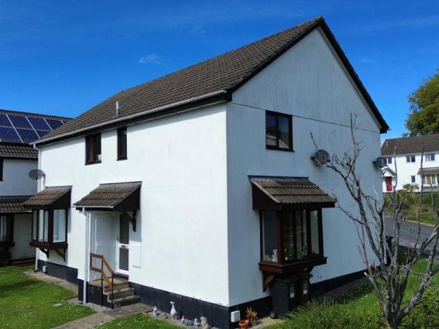 2 bedroom cluster house for sale