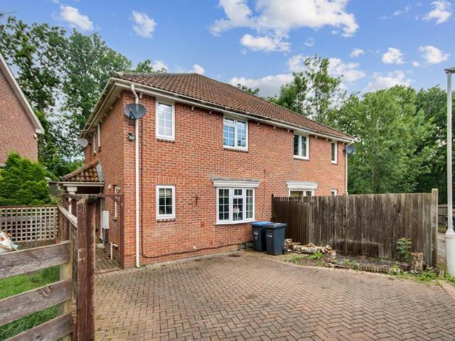 2 bedroom cluster house for sale