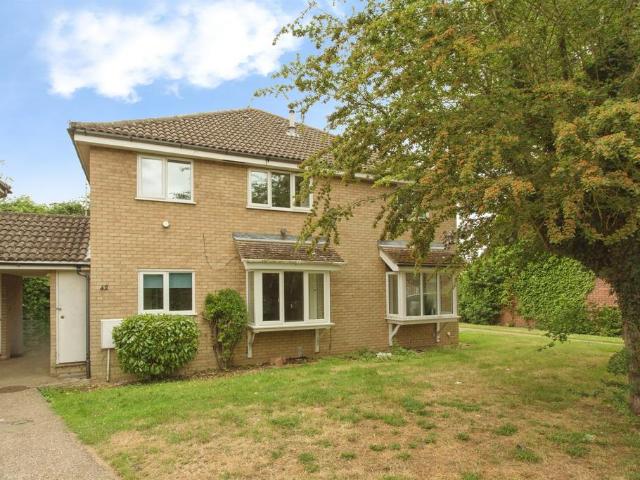 2 bedroom cluster house for sale