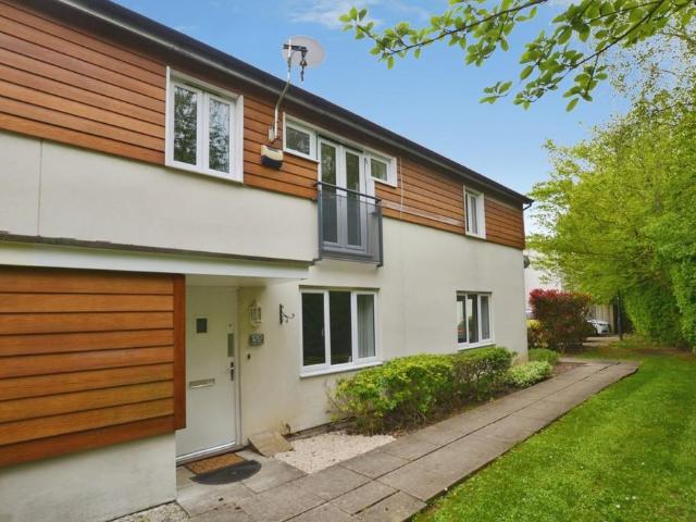 2 bedroom cluster house for sale