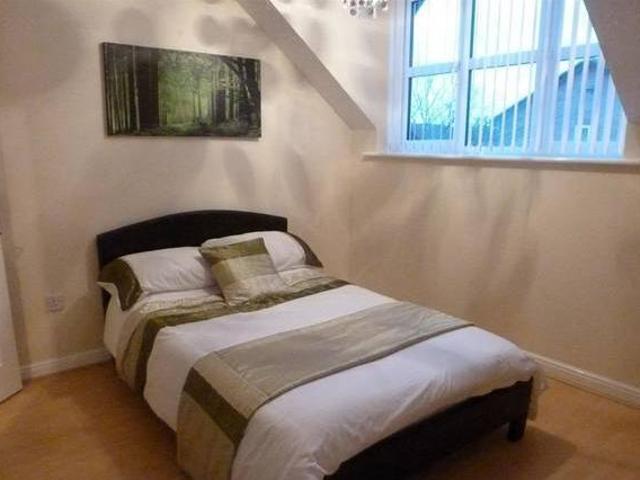 2 bedroom cluster house for rent in Lisbon Road DEREHAM NR19