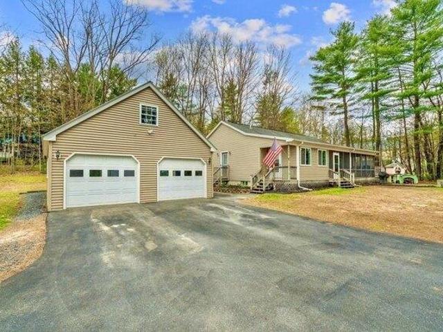 2 bedroom, Claremont NH 03743 102410560