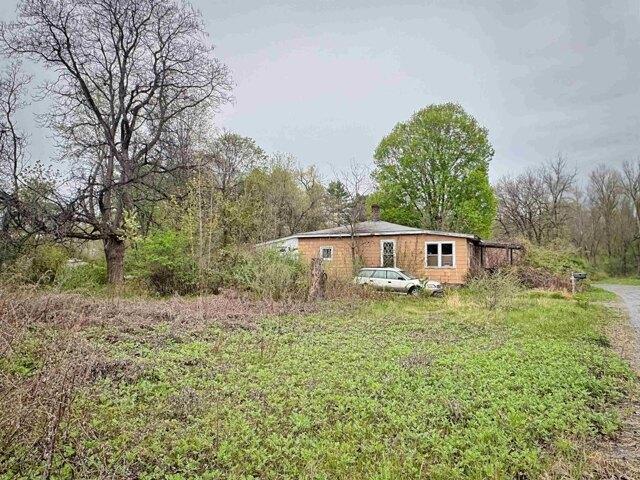 2 bedroom, Claremont NH 03743 102633633