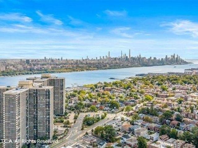 2 bedroom, Cliffside Park NJ 07010 104688215