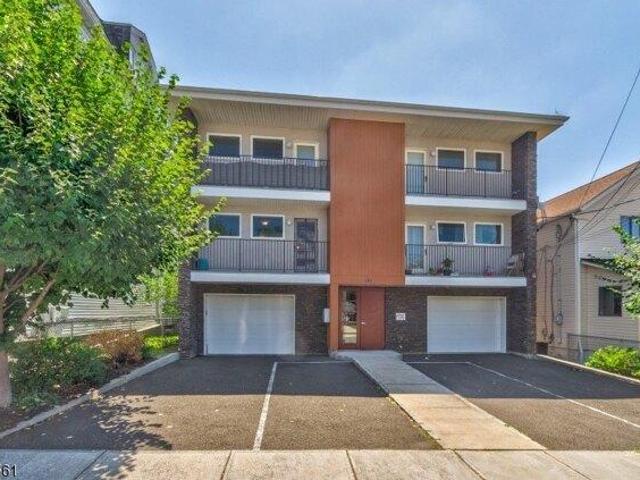 2 bedroom, Cliffside Park NJ 07010 105140890