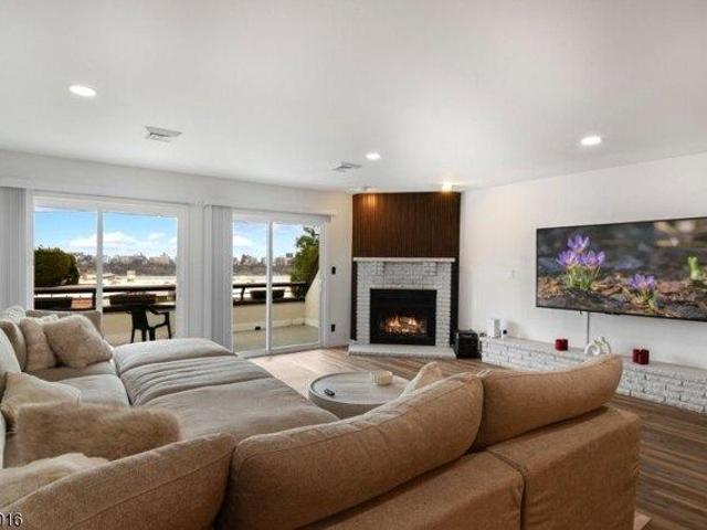 2 bedroom, Cliffside Park NJ 07010 LS101627830