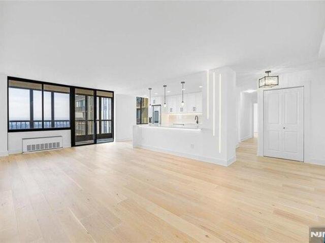 2 bedroom, Cliffside Park NJ 07010 LS101657428