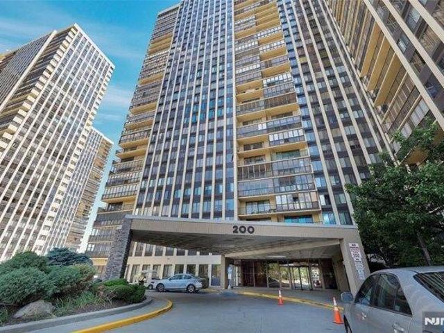 2 bedroom, Cliffside Park NJ 07010 LS102279930