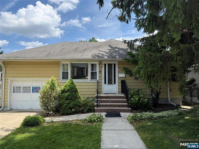 2 bedroom, Clifton NJ 07013 105277167