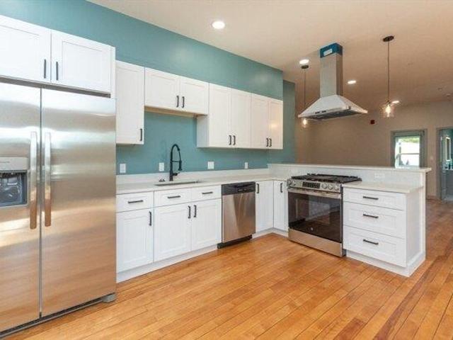 2 bedroom, Clinton MA 01510 101957392