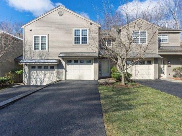 2 bedroom, Clinton MA 01510 102121259
