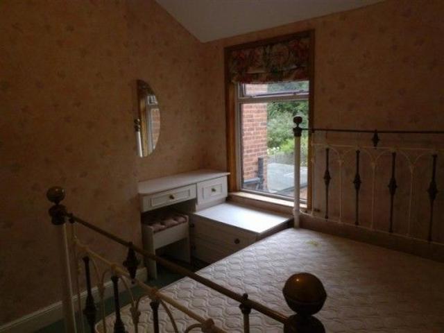 2 Bedroom close to Harbone Village Student House Accommodation