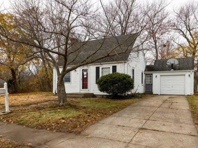 2 bedroom, Cranston RI 02910 LS101660124